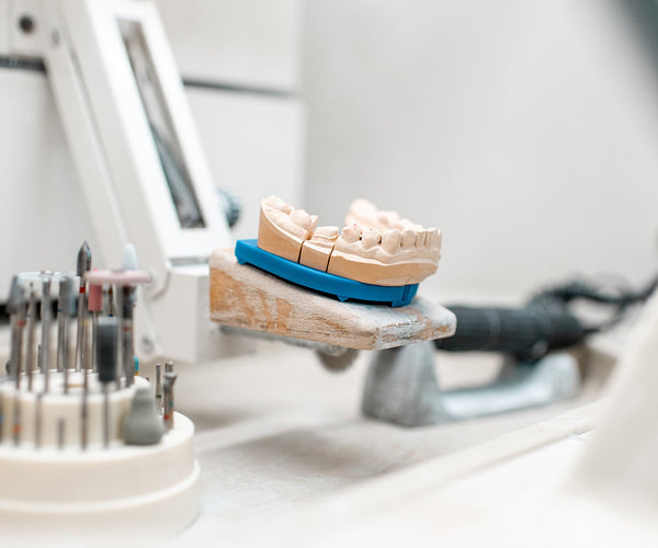 Why Dentists are Bringing Labs In-House – Dental Plus USA